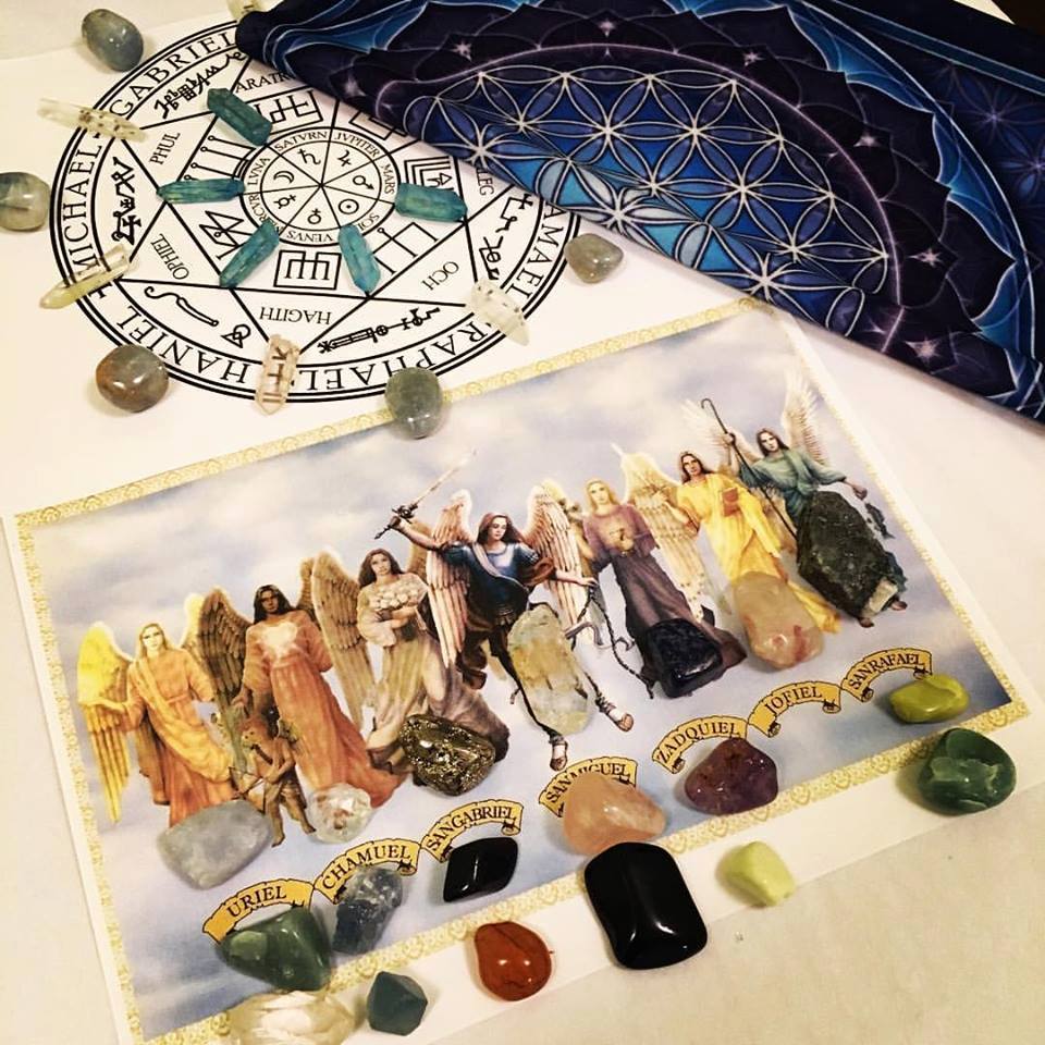 The Ultimate Guide to Archangels and Their Healing Crystals: How to Co ...